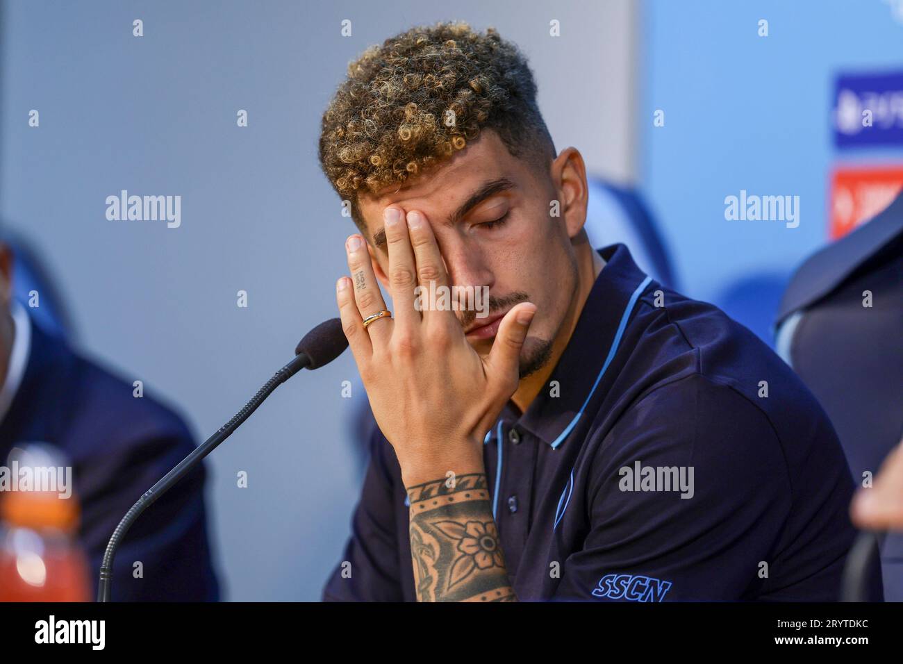 SSC Napoli's Italian defender Giovanni Di Lorenzo looks during the SSC ...