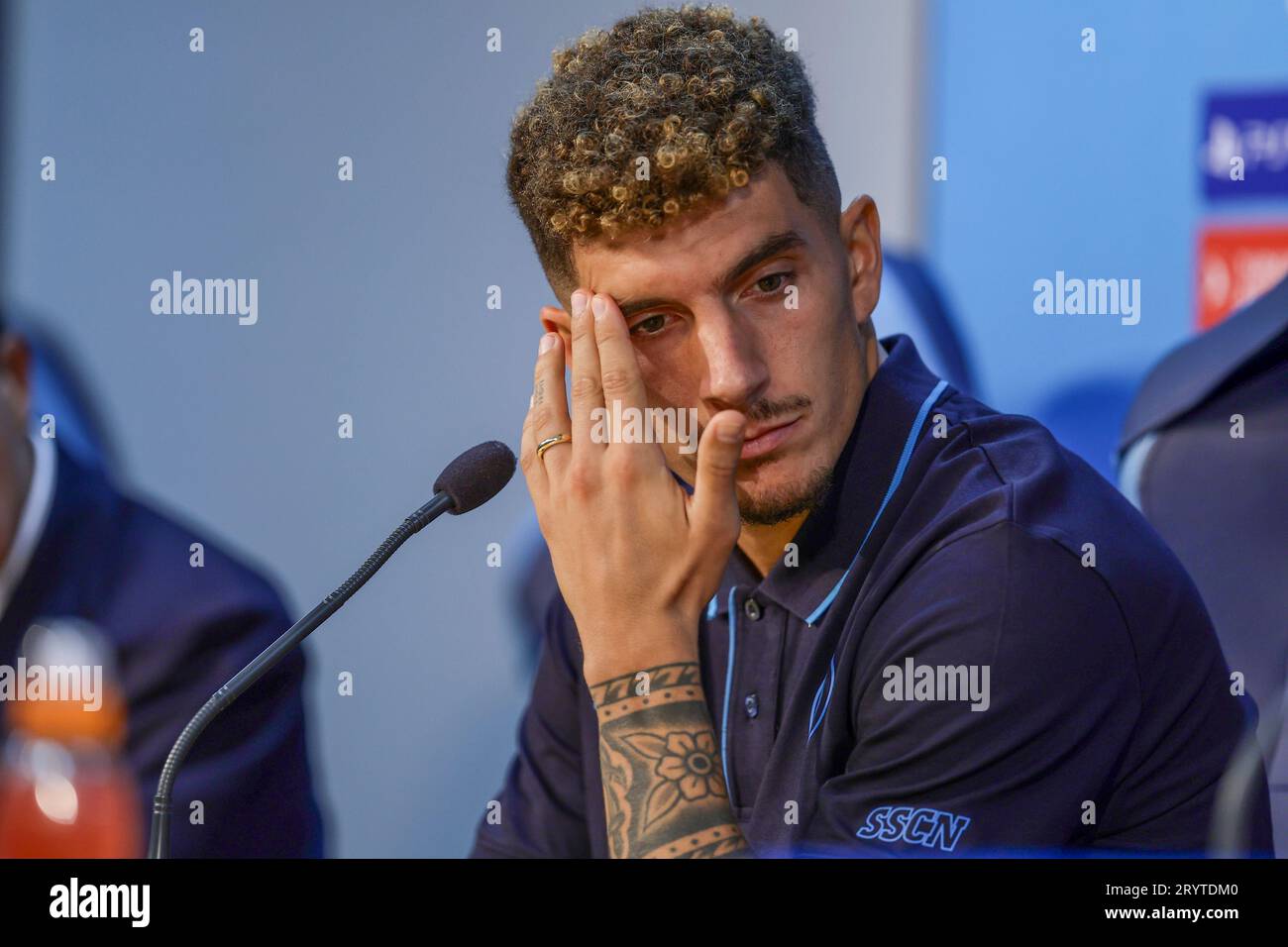 SSC Napoli's Italian defender Giovanni Di Lorenzo looks during the SSC ...