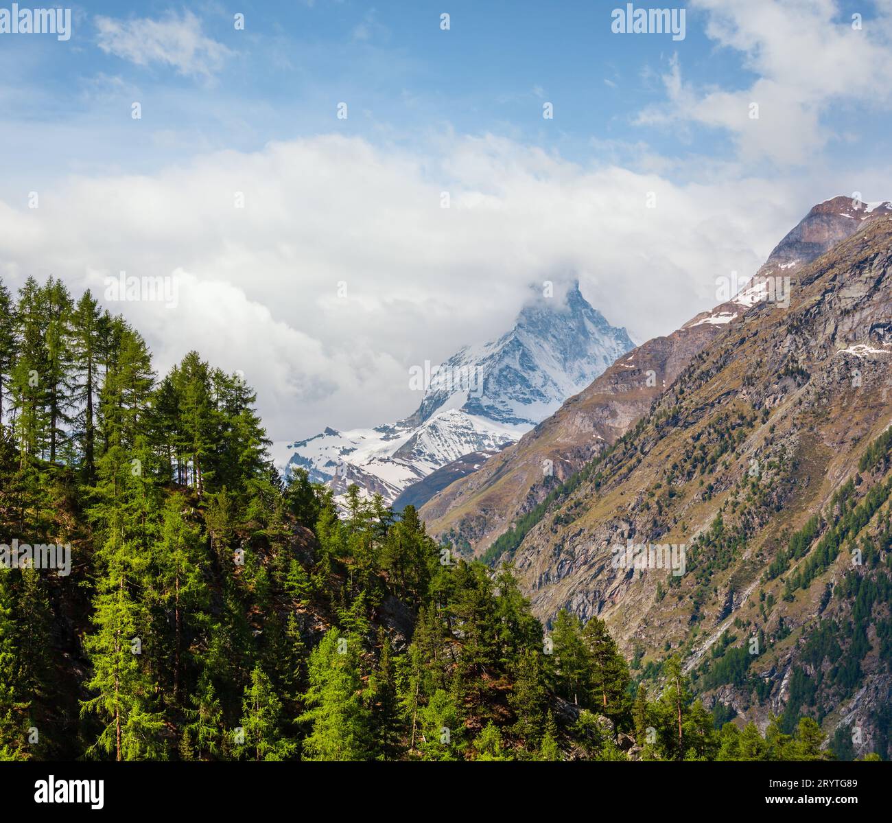 Summer Matterhorn Alps mountain, Swiss Stock Photo - Alamy