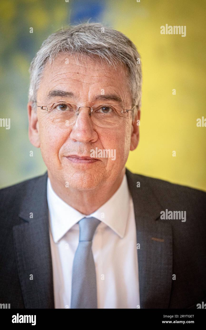 Praesident des Bundeskartellamtes, Andreas Mundt, in seinem Amtssitz in ...