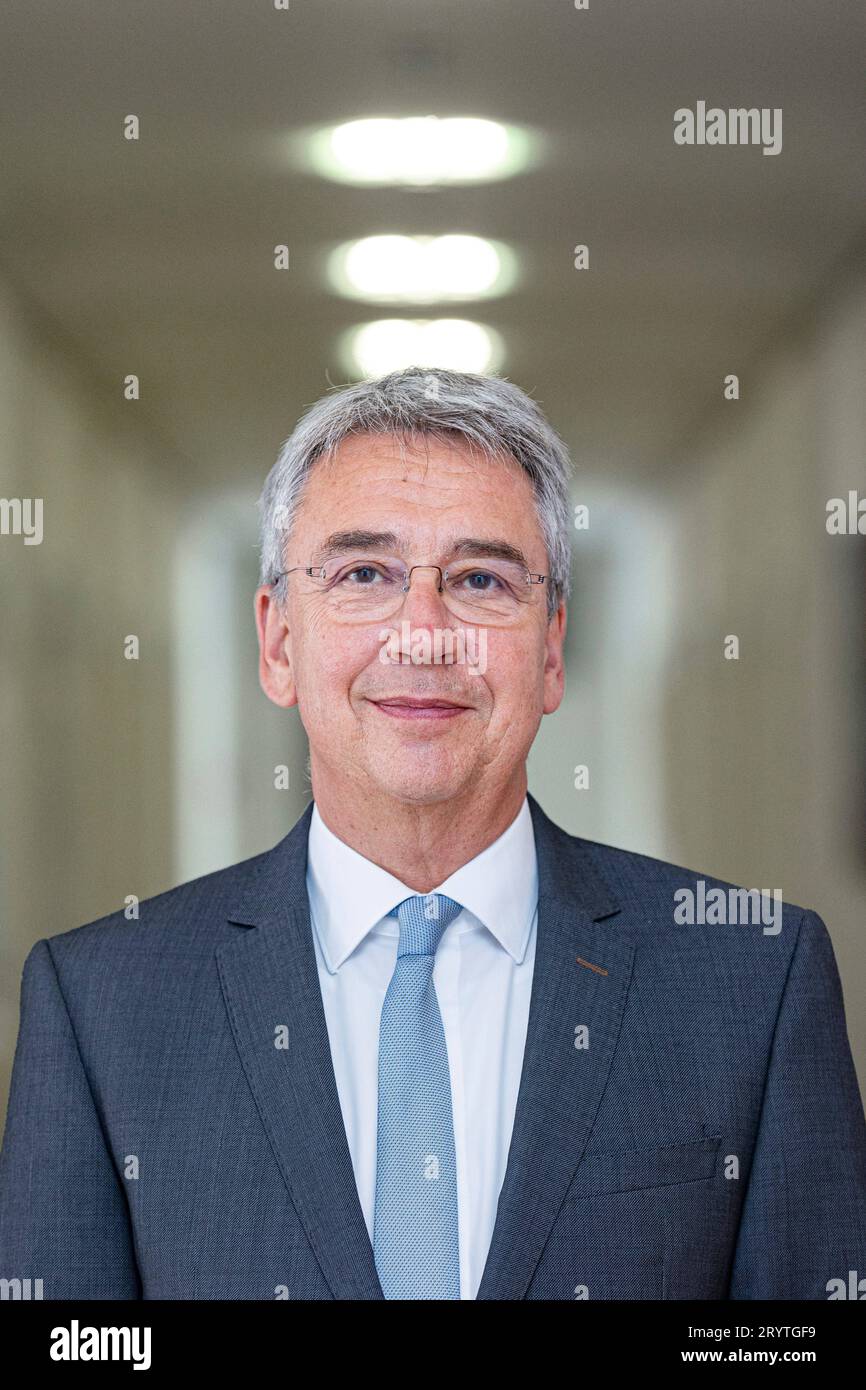 Praesident des Bundeskartellamtes, Andreas Mundt, in seinem Amtssitz in ...