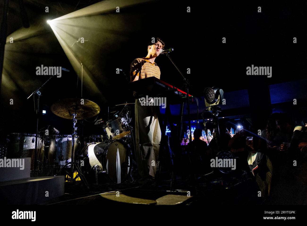 Henry moodie band member hi-res stock photography and images - Alamy