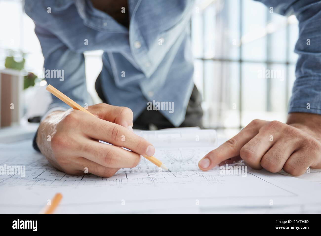 Engineer designs works according to drawings and collaborates in ...