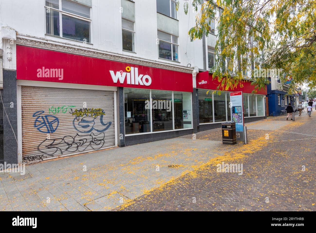 Closed shop wilko hi-res stock photography and images - Alamy