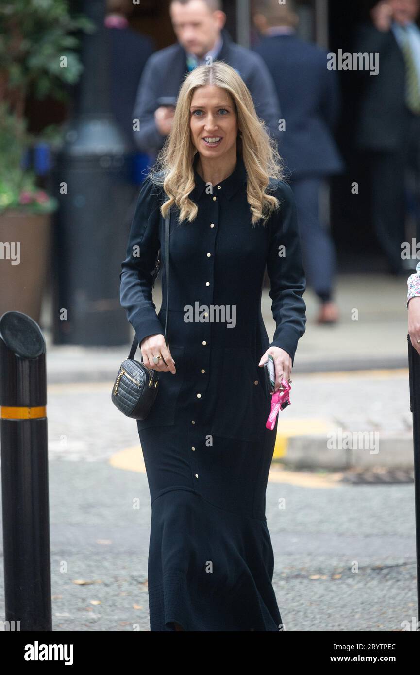 Laura trott mp hi-res stock photography and images - Alamy