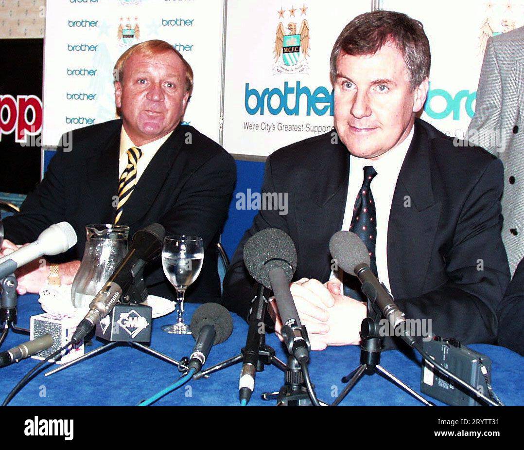 File photo dated 18-02-1998 of Manchester City chairman, Francis Lee ...