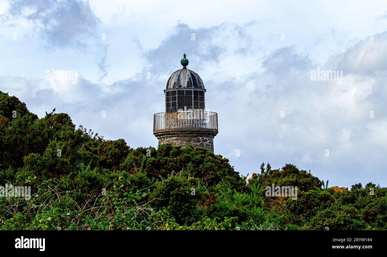 2nd Oct 1823-2023. Beautiful Autumn views the 200 year old Tayport Low ...