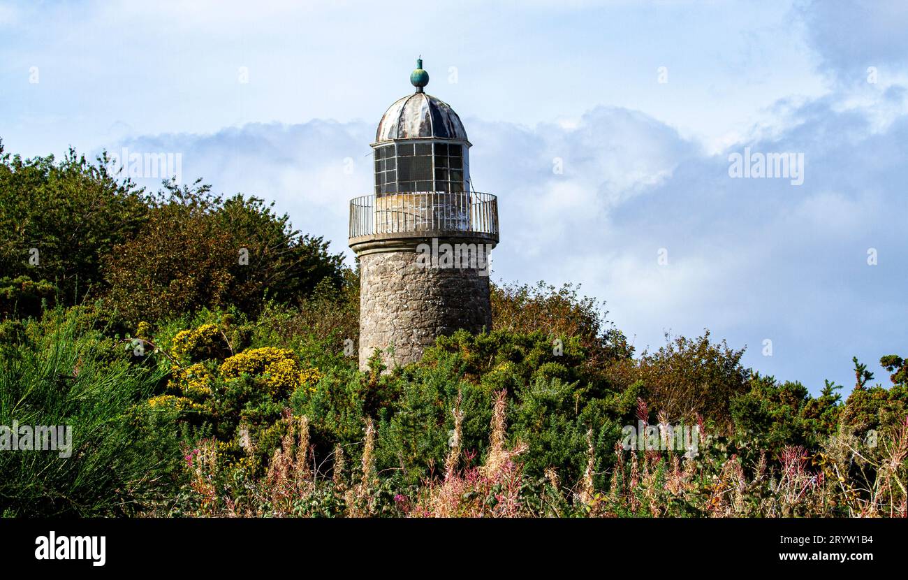 2nd Oct 1823-2023. Beautiful Autumn views the 200 year old Tayport Low ...