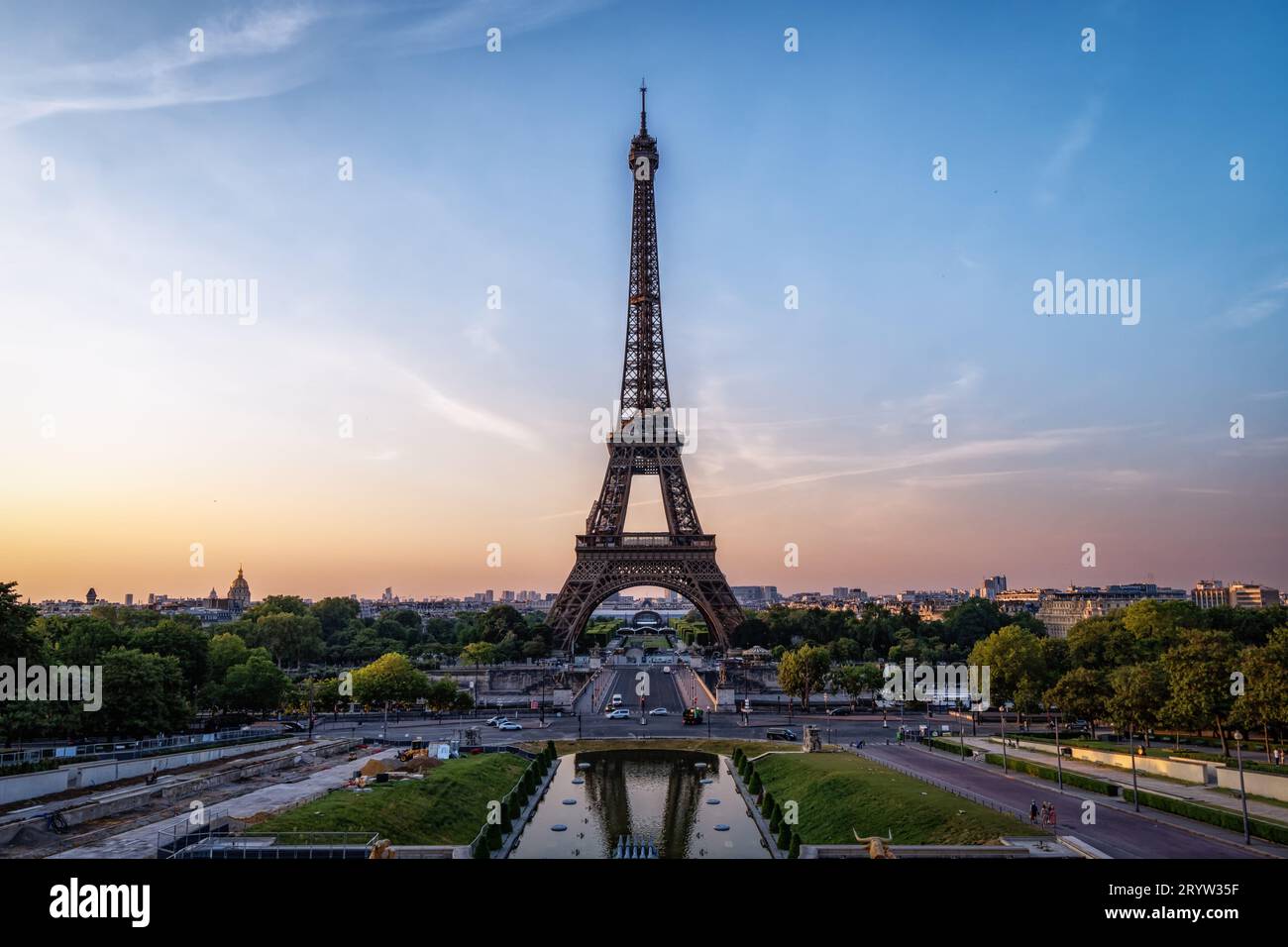 Eiffel Tower during Sunrise Stock Photo - Alamy