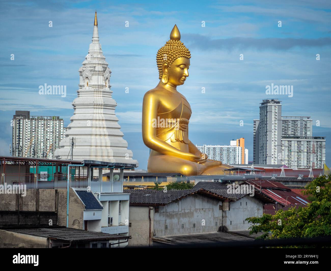 The Wat Paknam Phasi Charoen temple in Bangkok, Thailand, with a golden ...