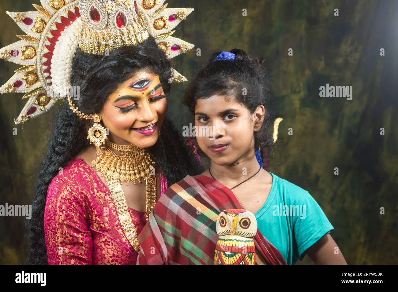 A Concept Agomoni photoshoot for Unloved underprivileged children. Maa ...