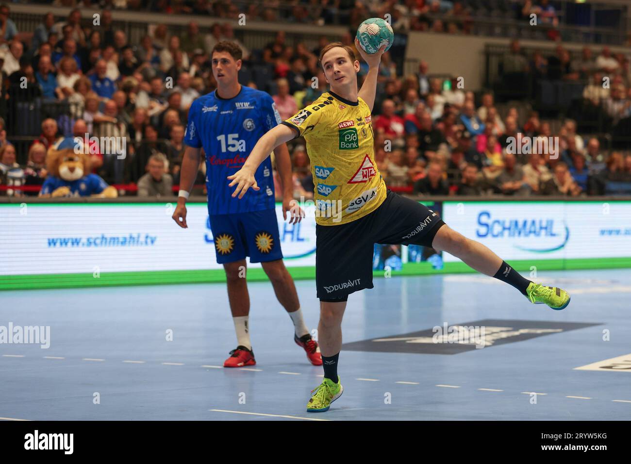 Bergischer HC - Rhein-Neckar Löwen am 23.09.2023 in der Mitsubishi ...