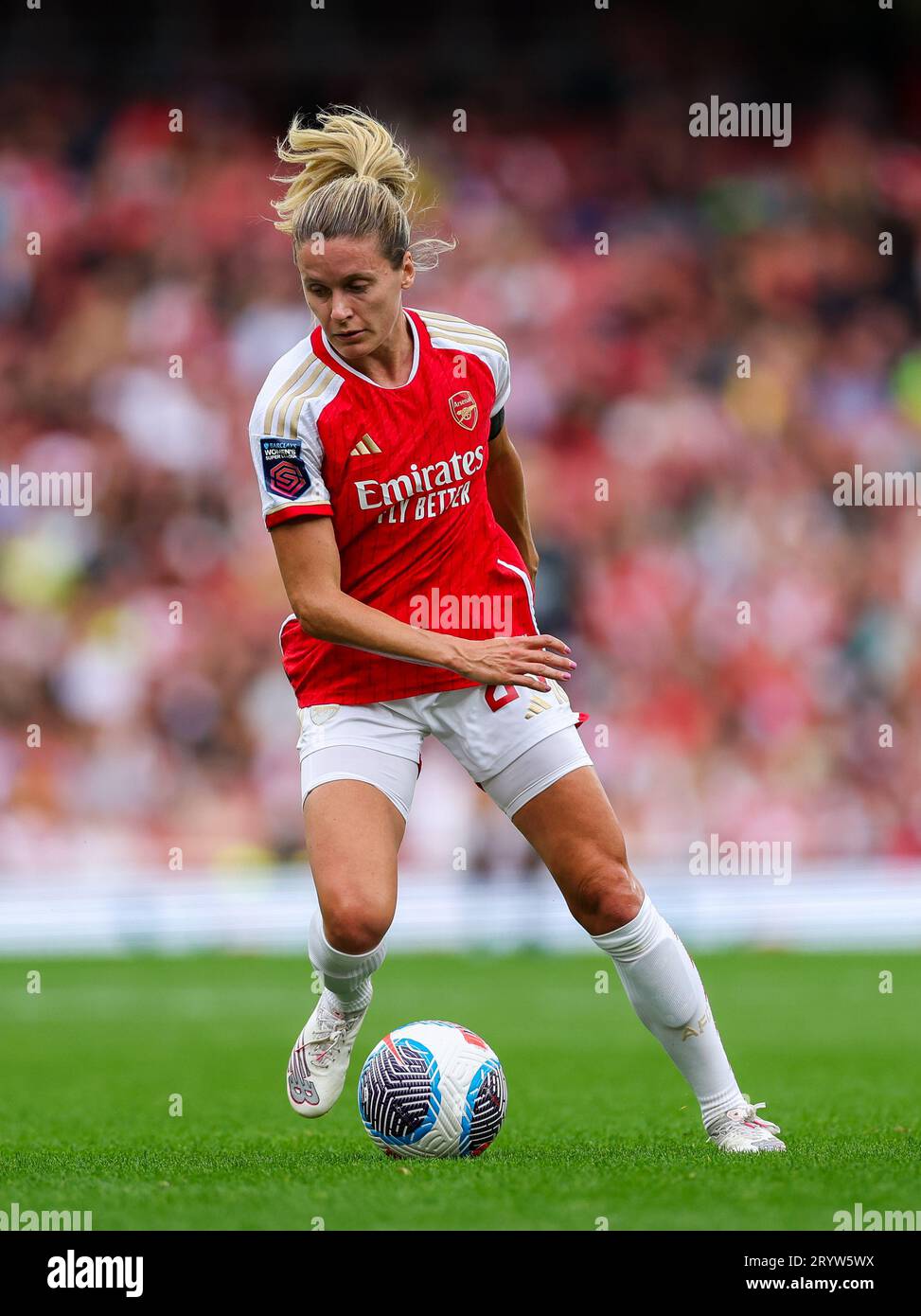 Arsenal's Cloe Lacasse in action during the Barclays Women's Super ...