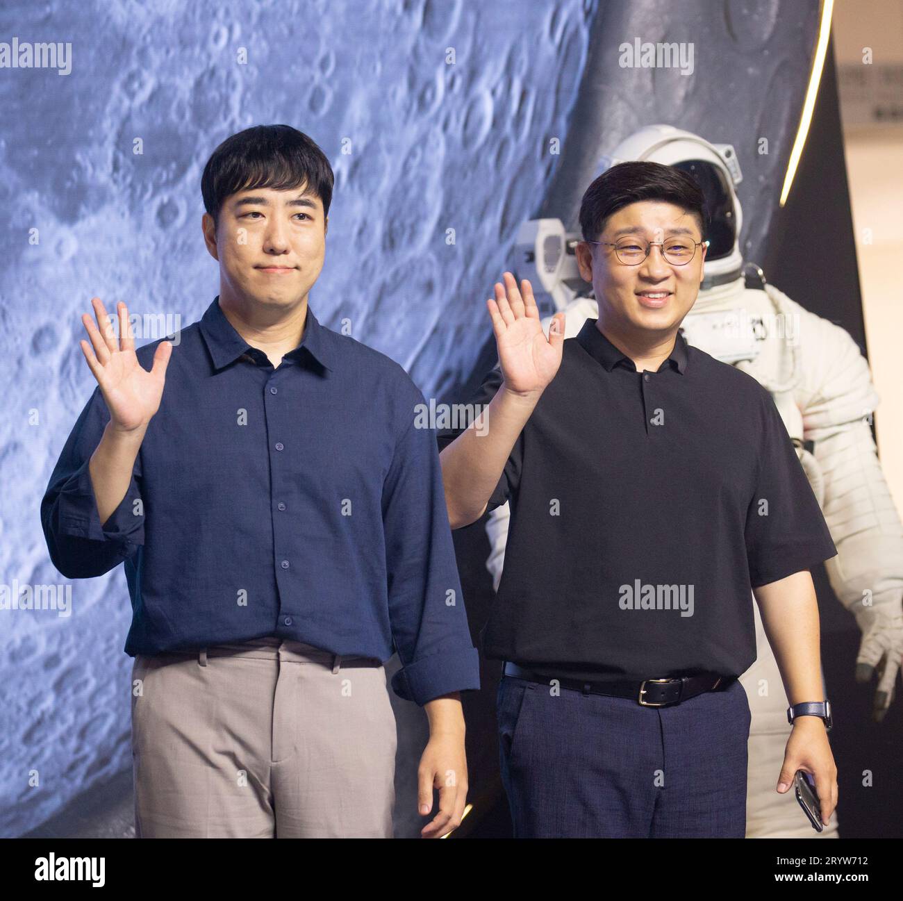 Kim Jae-Hyeok (L) and Gang Seong-Joo, July 25, 2023 : A youtuber and ...