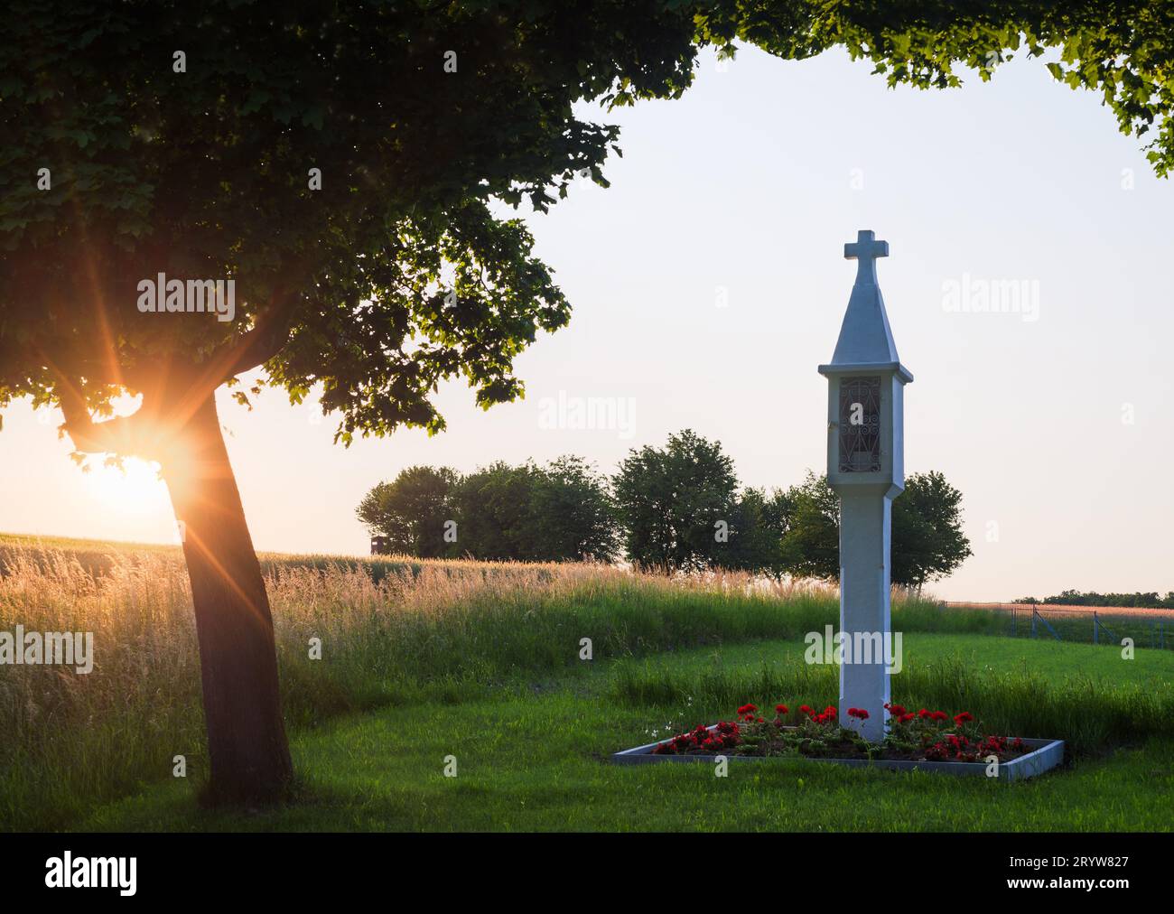 The road to the cross hi-res stock photography and images - Alamy