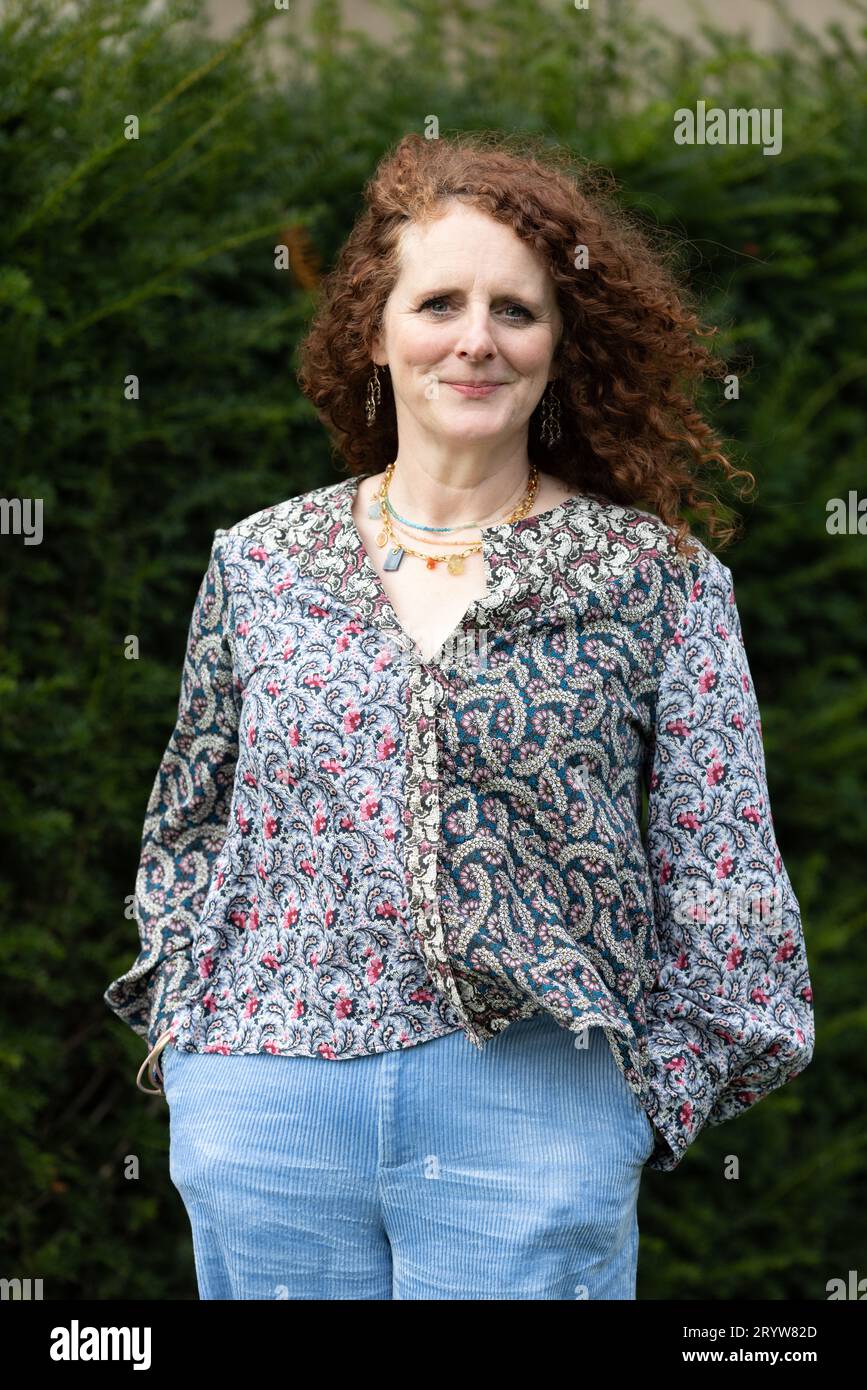 Maggie ofarrell hi-res stock photography and images - Alamy