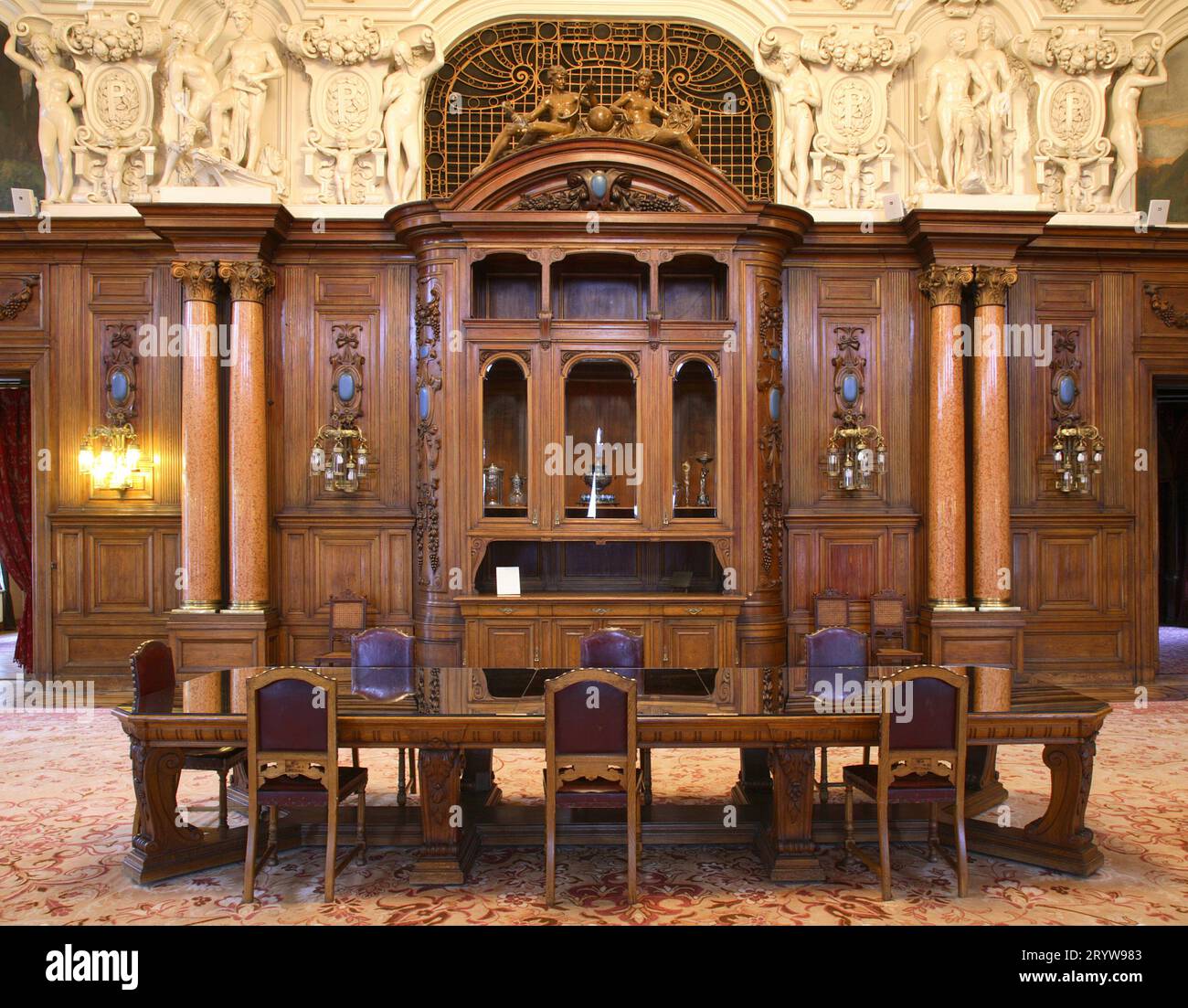 Palace of Izrael Poznanski in Lodz. Poland Stock Photo - Alamy