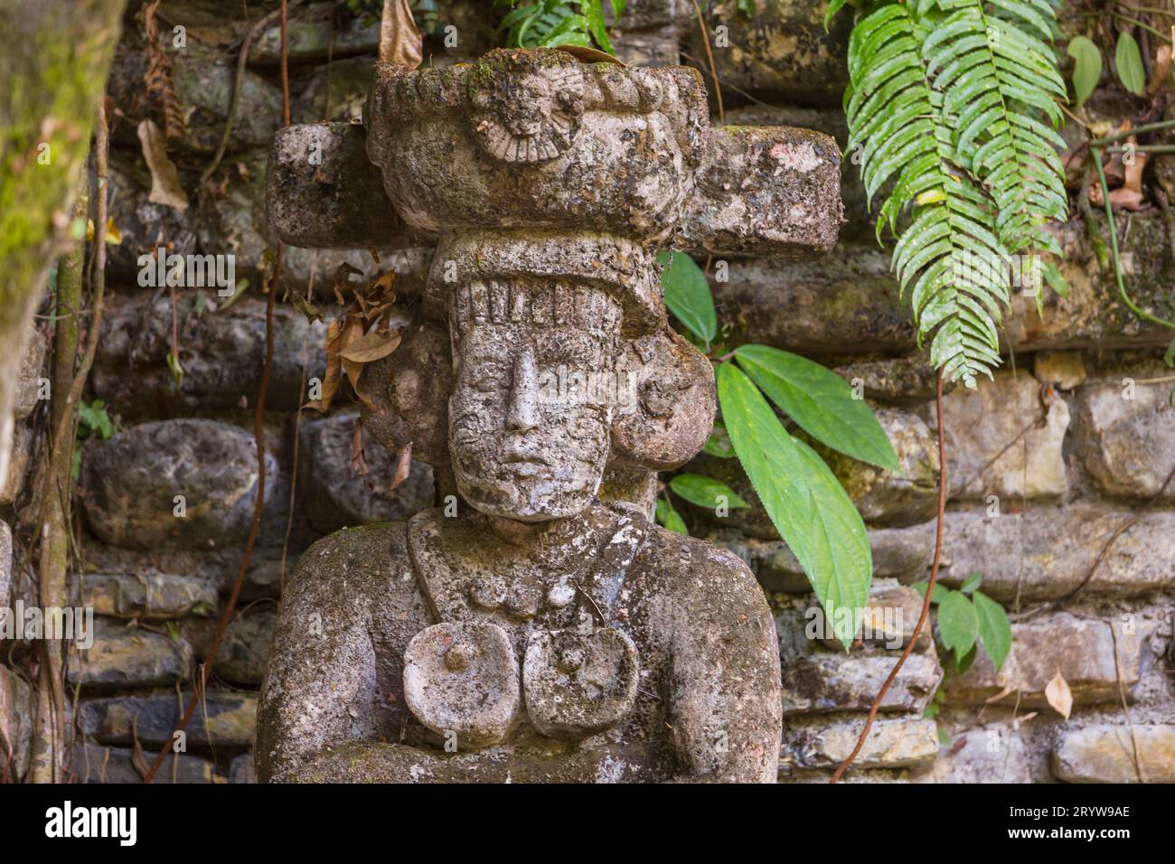 Statue in Honduras Stock Photo - Alamy