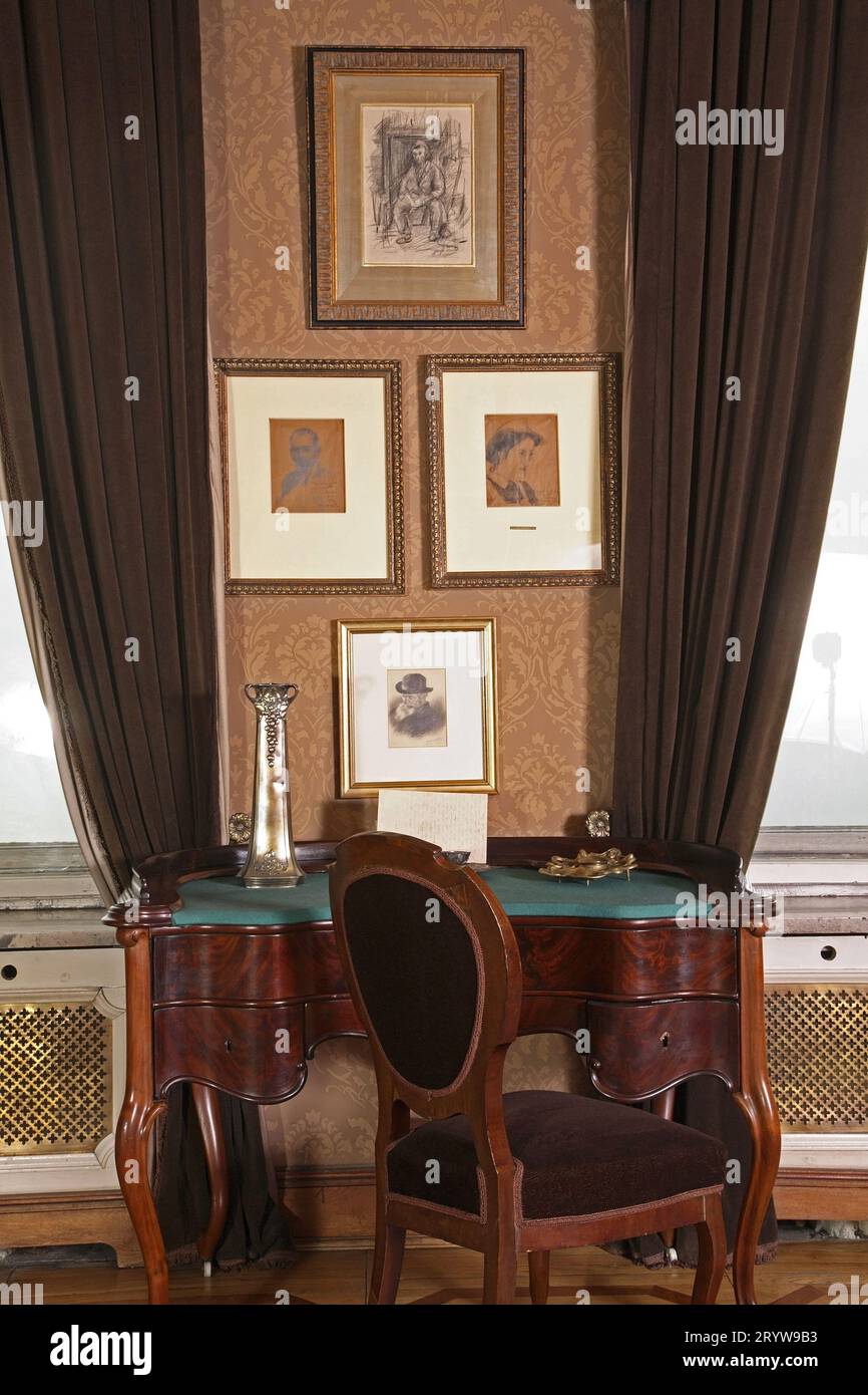 Palace of Izrael Poznanski in Lodz. Poland Stock Photo - Alamy