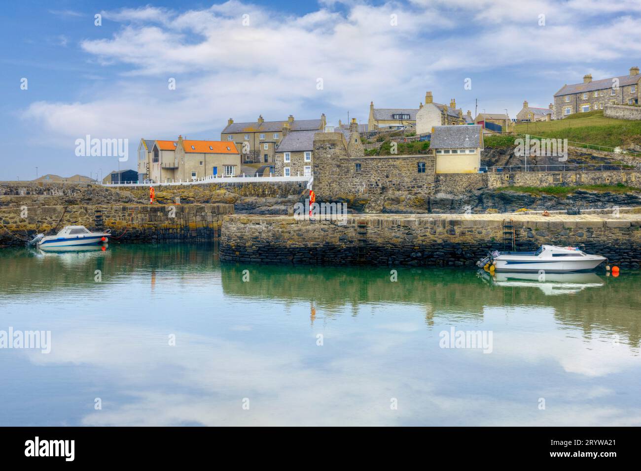 Historic fishing harbour and traditional fishermen's cottages in ...