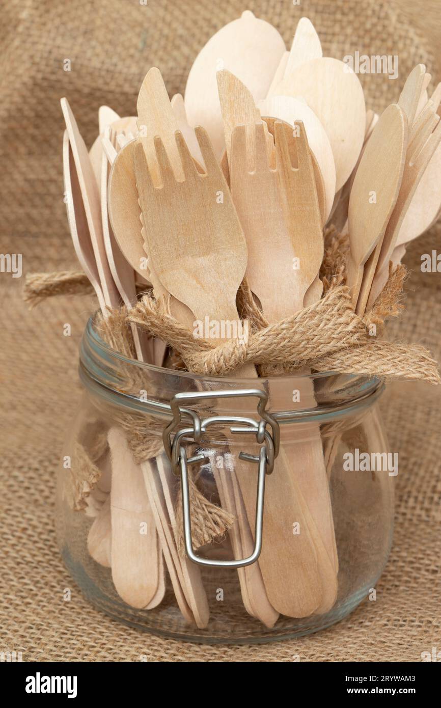 Cutlery on jute cloth hi-res stock photography and images - Alamy