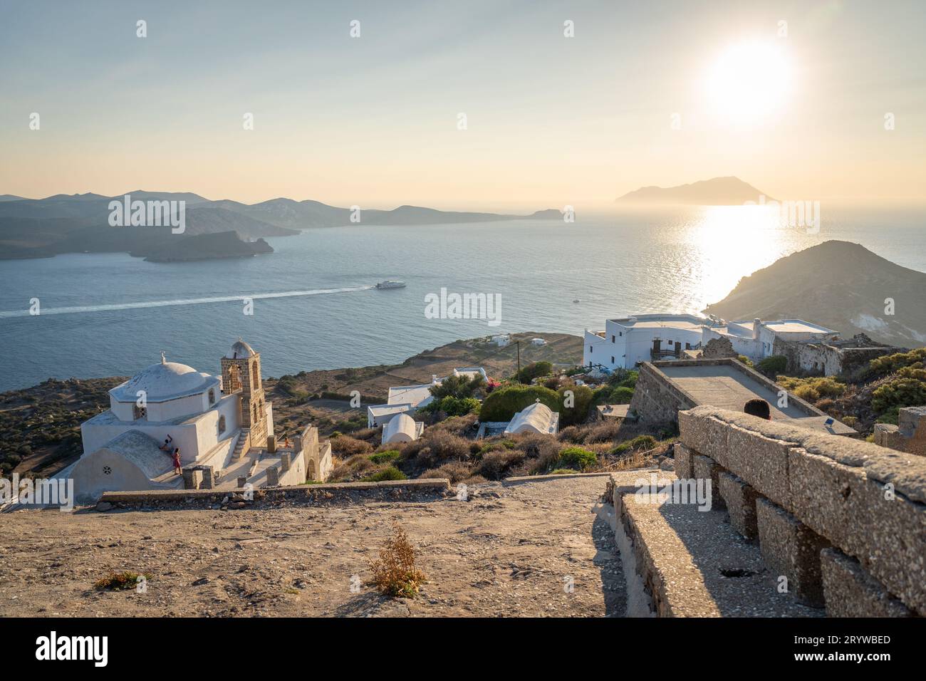 Milos cliff sunset hi-res stock photography and images - Alamy