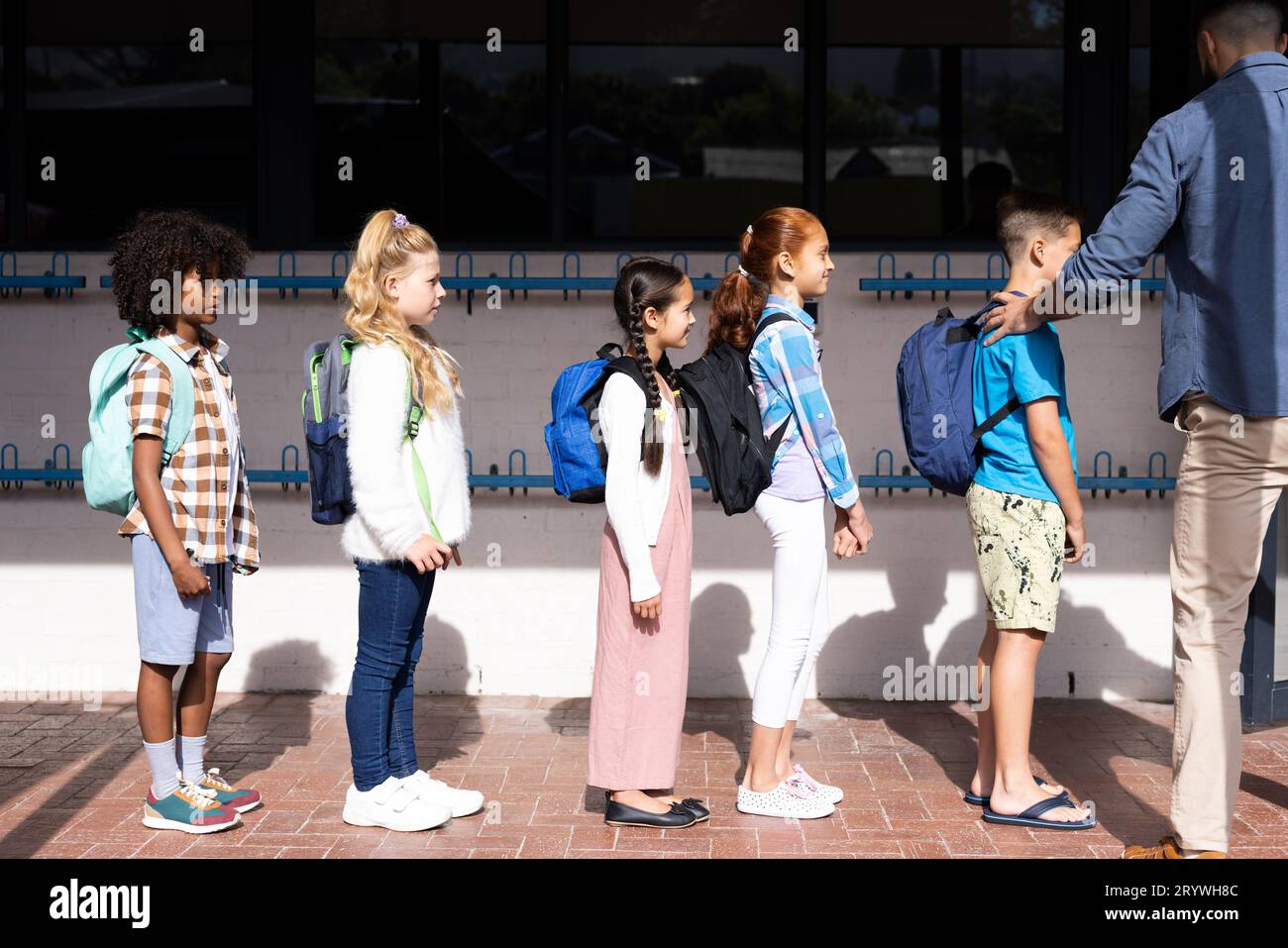 Adult education class queuing hi-res stock photography and images - Alamy