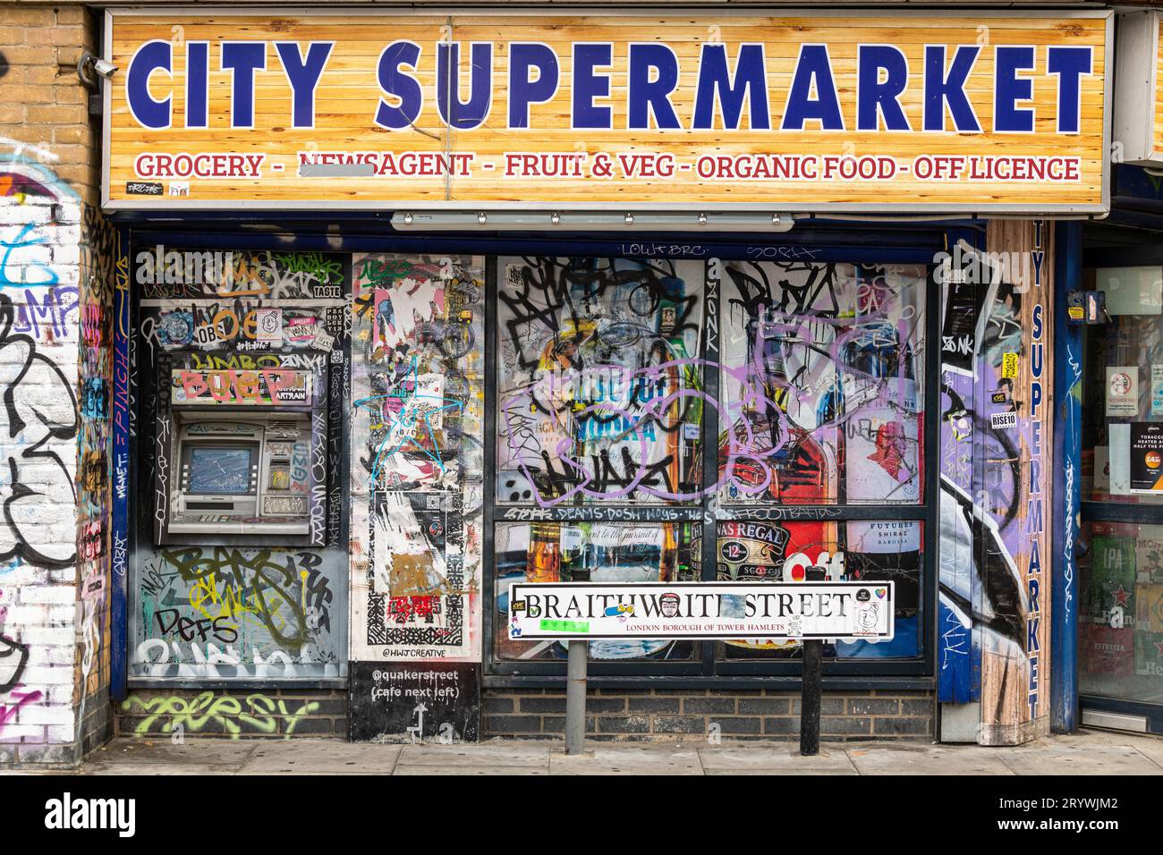 Graffiti covered tower hi-res stock photography and images - Alamy