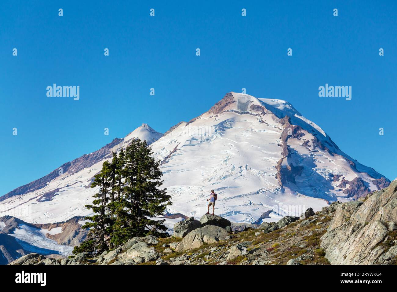 Top of mt baker hi-res stock photography and images - Alamy