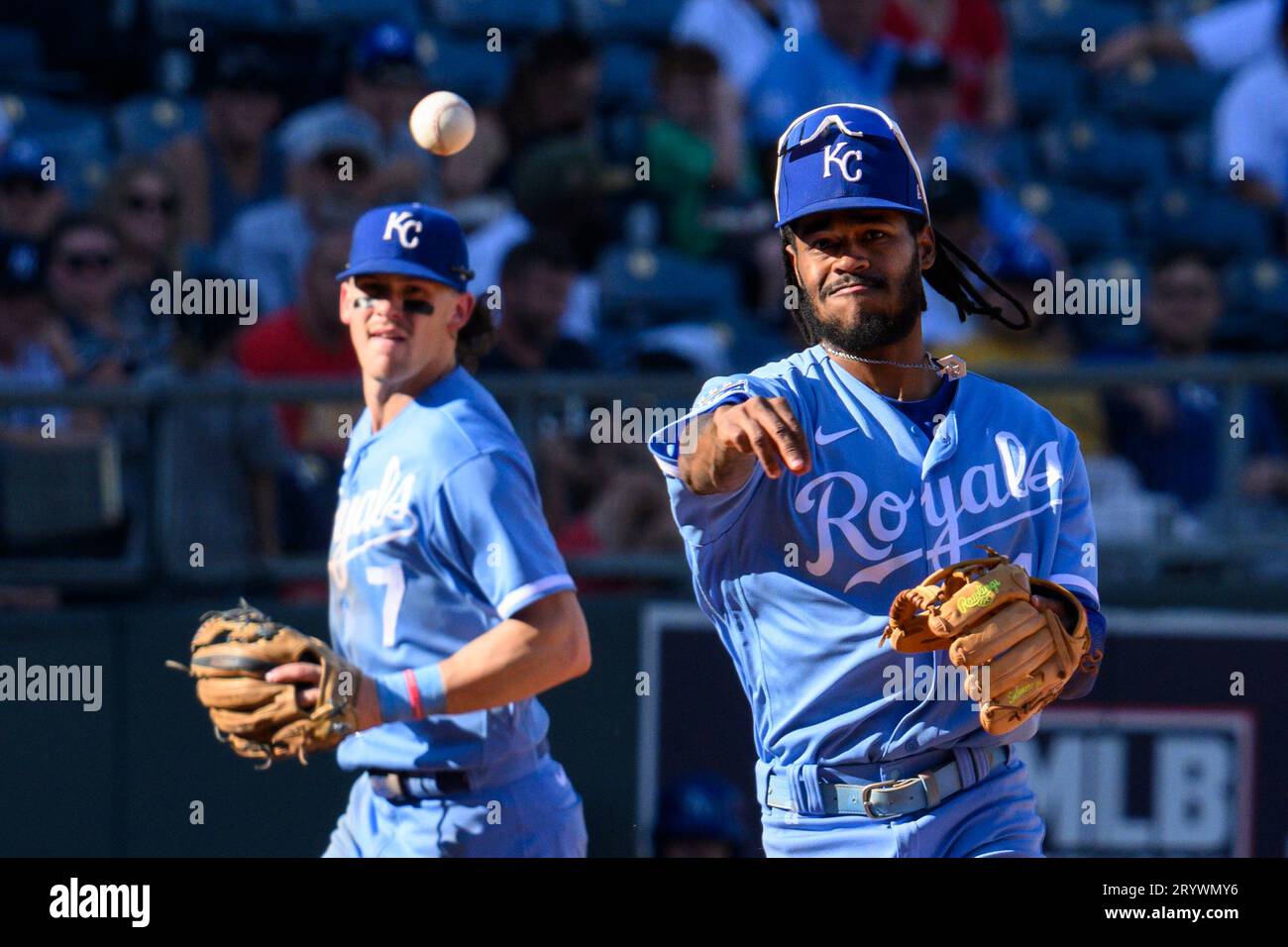 Kansas City Royals third baseman Maikel Garcia throws out New York ...
