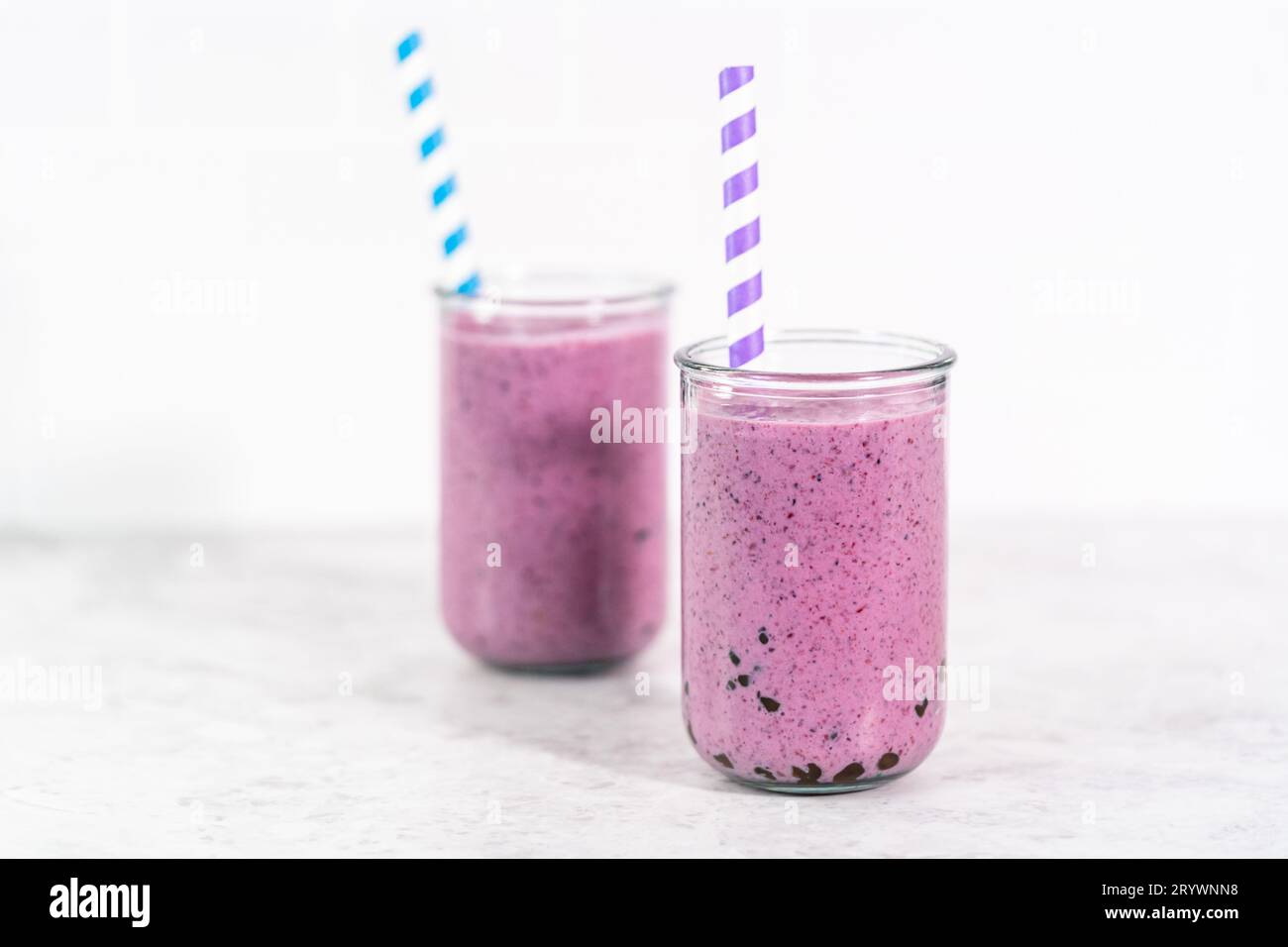 Mixed Berry Boba Smoothie Stock Photo - Alamy