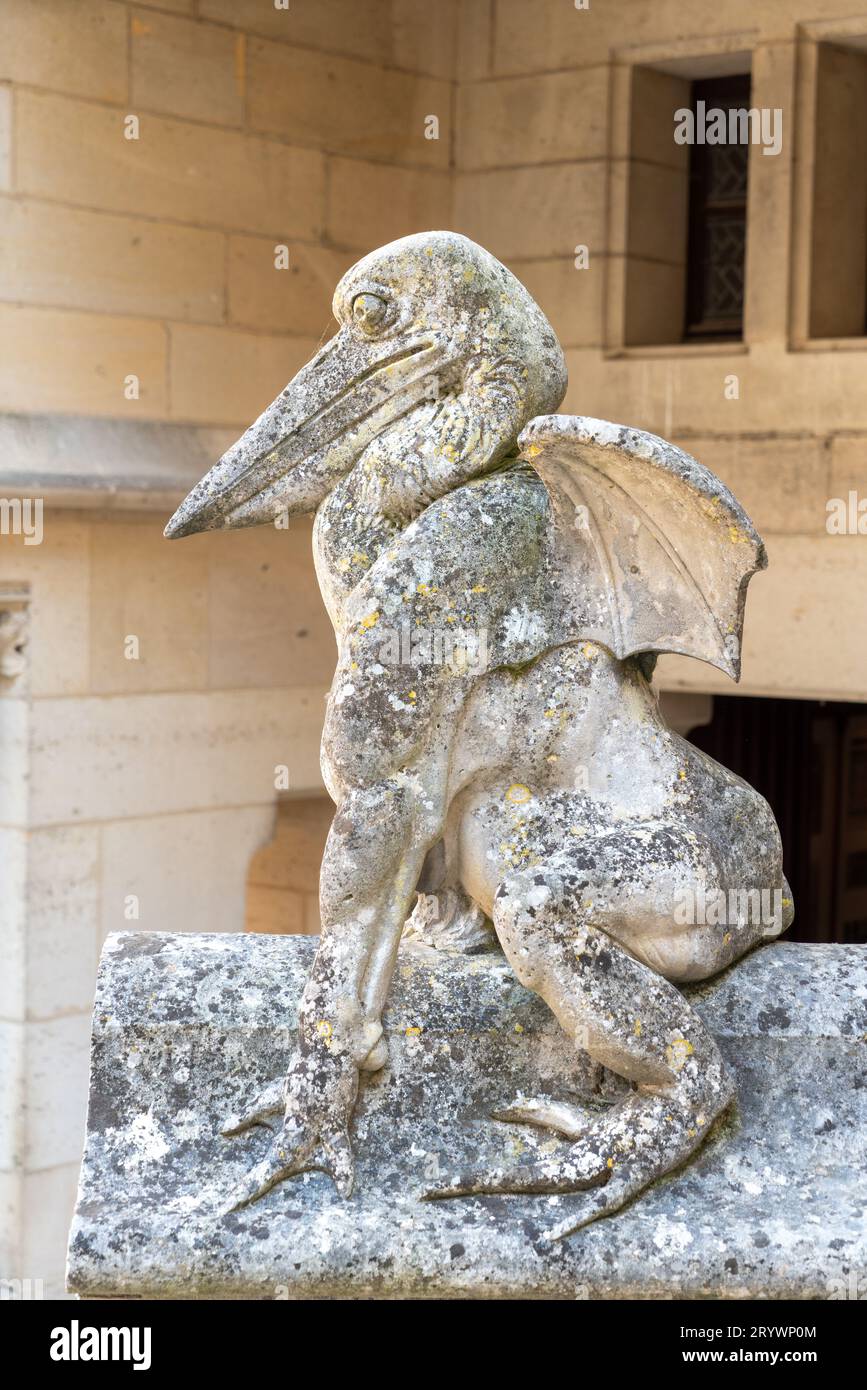 The ChÃ¢teau de Pierrefonds near CompiÃ¨gne Stock Photo - Alamy
