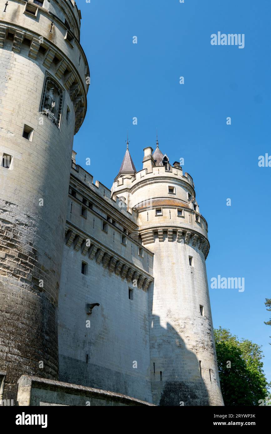 The ChÃ¢teau de Pierrefonds near CompiÃ¨gne Stock Photo - Alamy