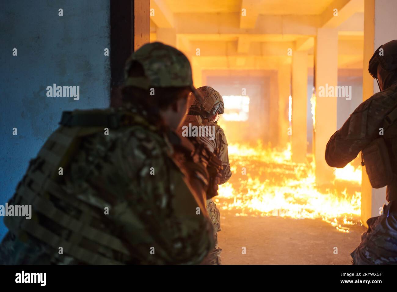 Einsatzkommando hi-res stock photography and images - Alamy
