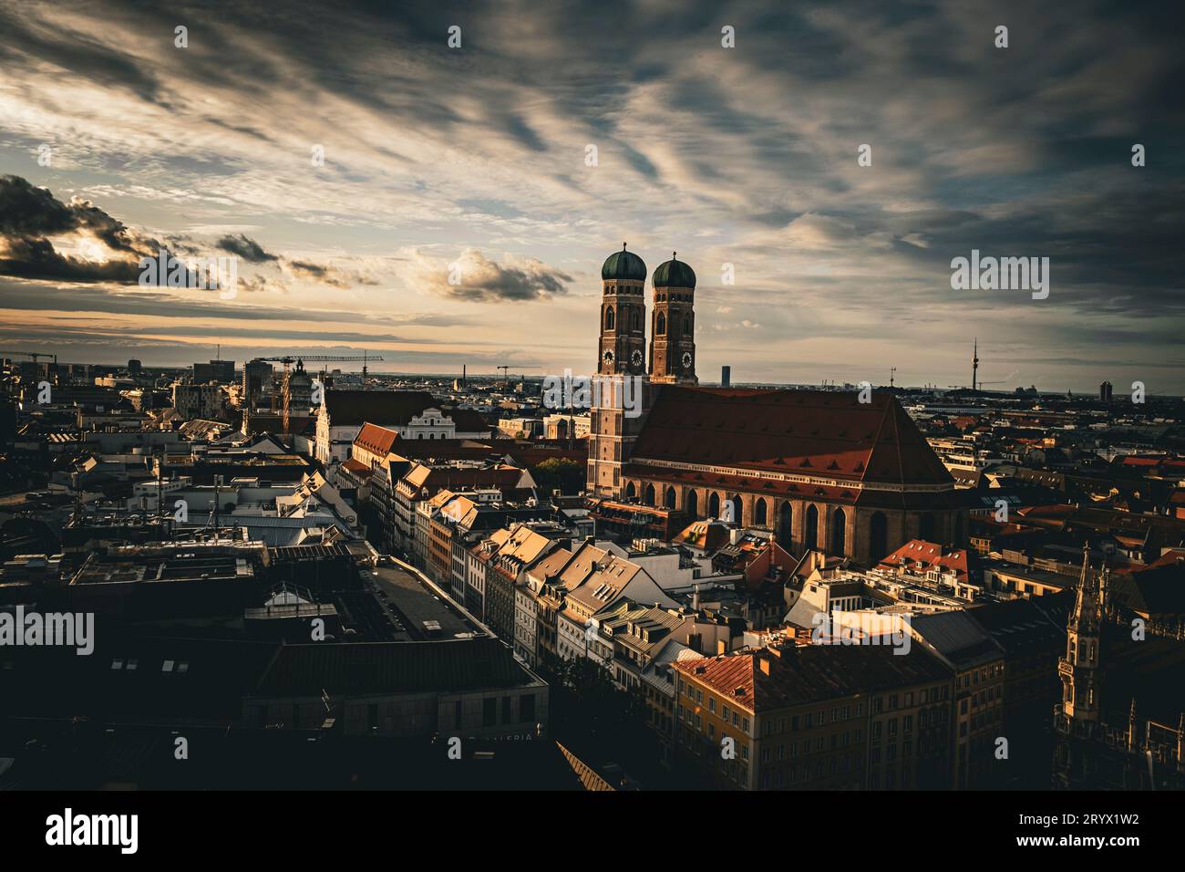 Skyscraper munich hi-res stock photography and images - Alamy