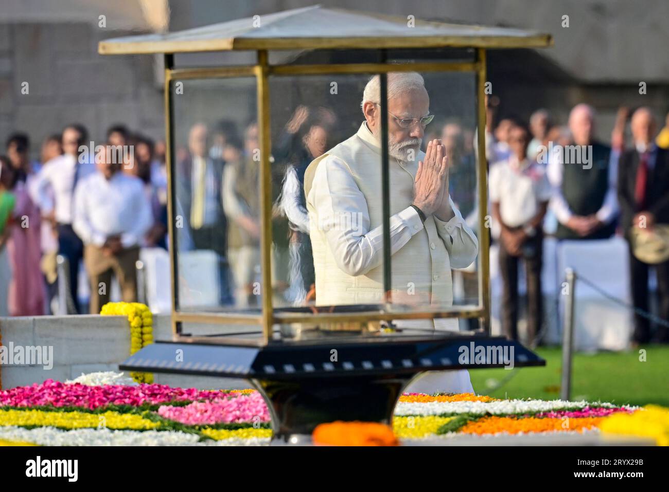 NEW DELHI, INDIA - OCTOBER 2: Prime Minister Narendra Modi pays tribute ...