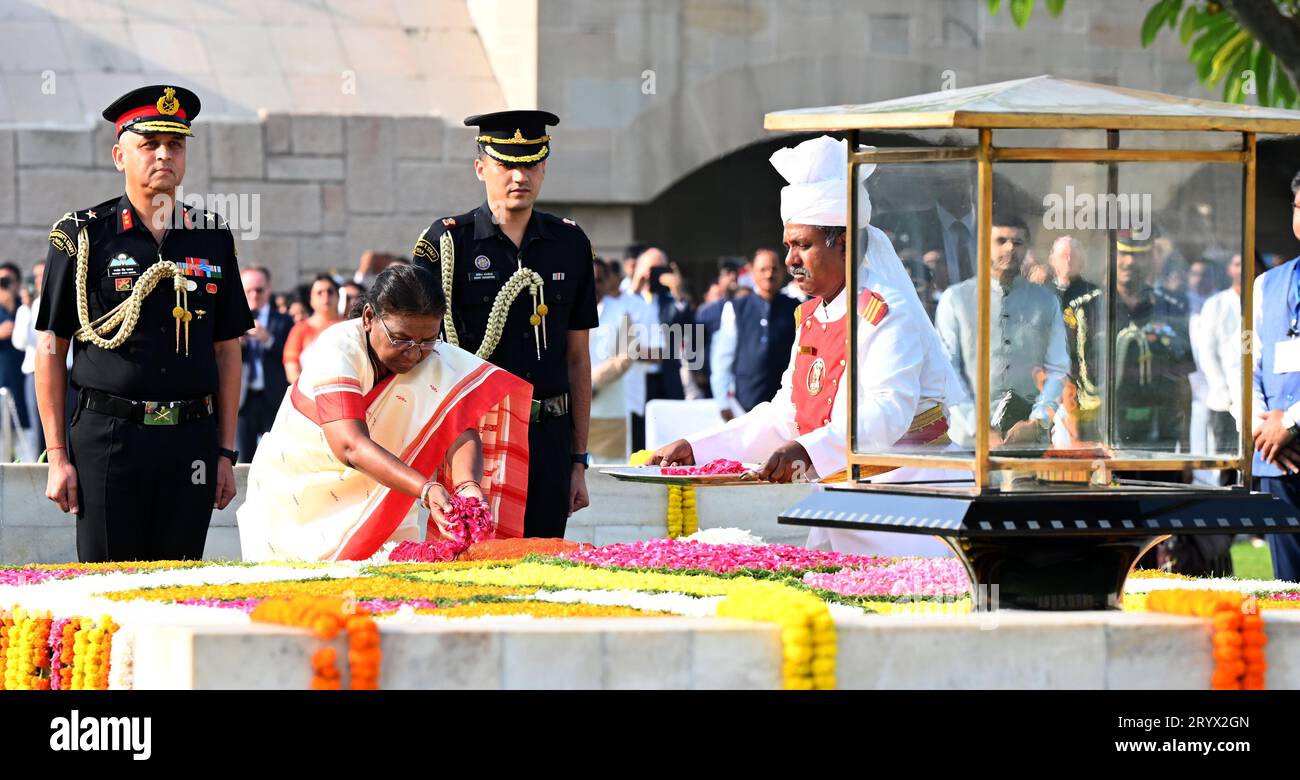 NEW DELHI, INDIA - OCTOBER 2: President of India, Droupadi Murmu pays ...