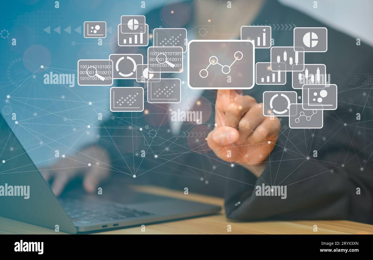 Online analysis hi-res stock photography and images - Alamy