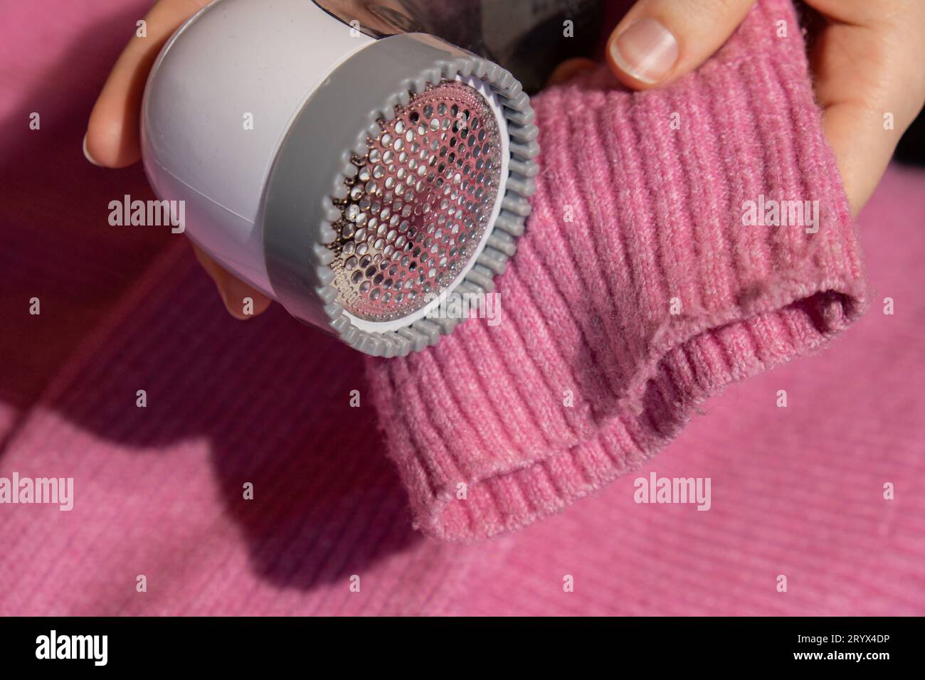 Pilling hi-res stock photography and images - Alamy