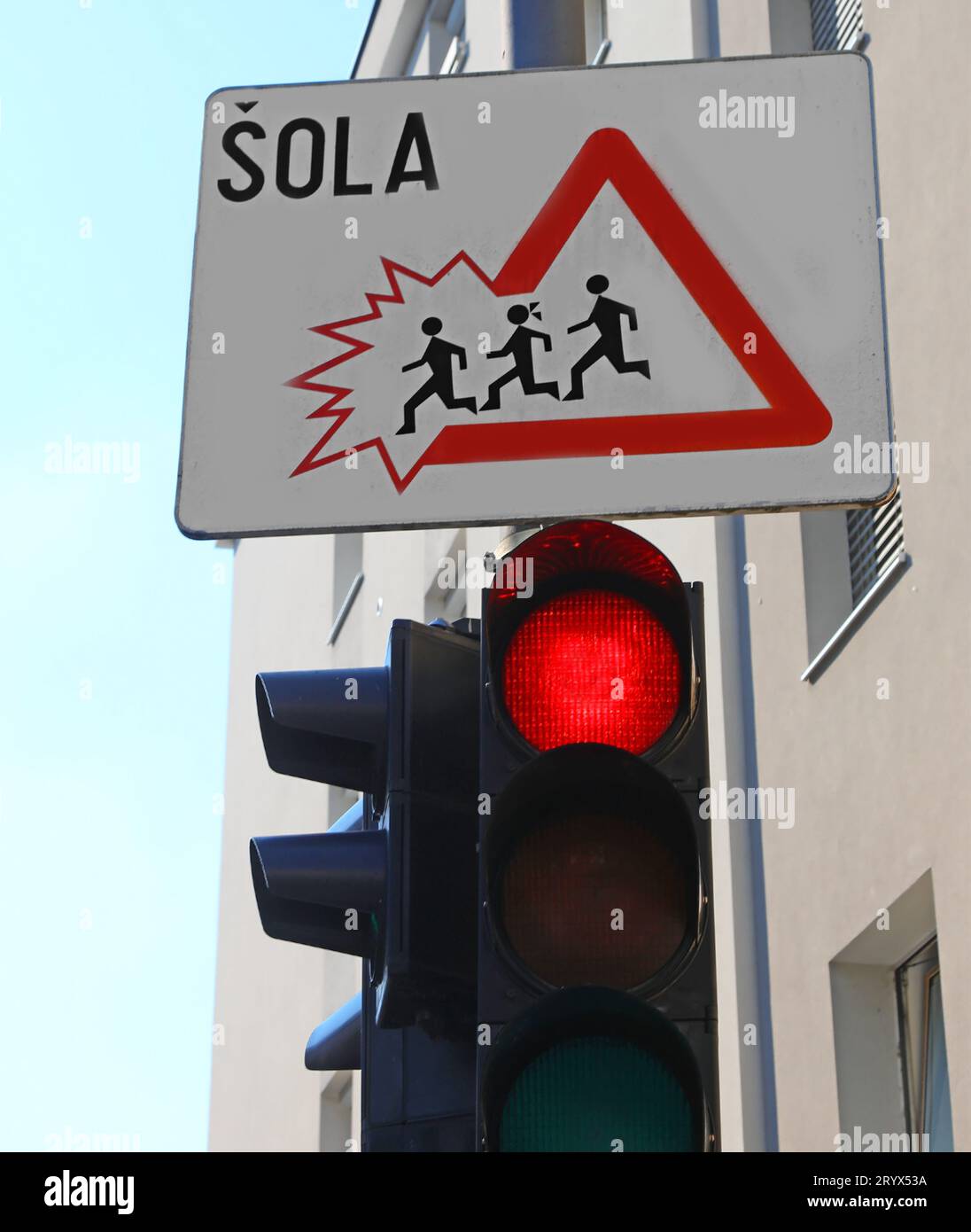 3 light traffic signal hi-res stock photography and images - Alamy