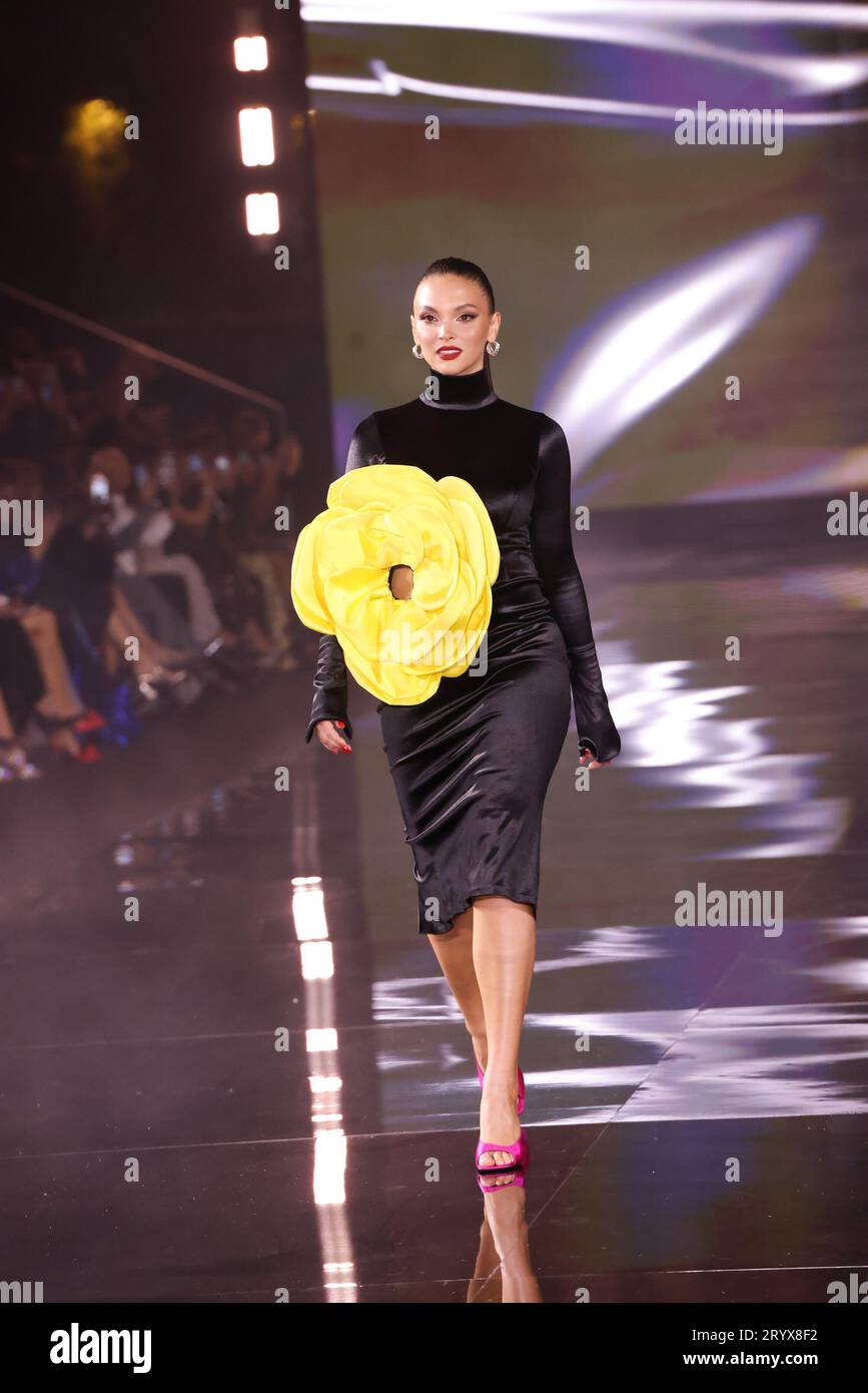 Paris, France. 01st Oct, 2023. Kensington Tillo walks the runway of the ...