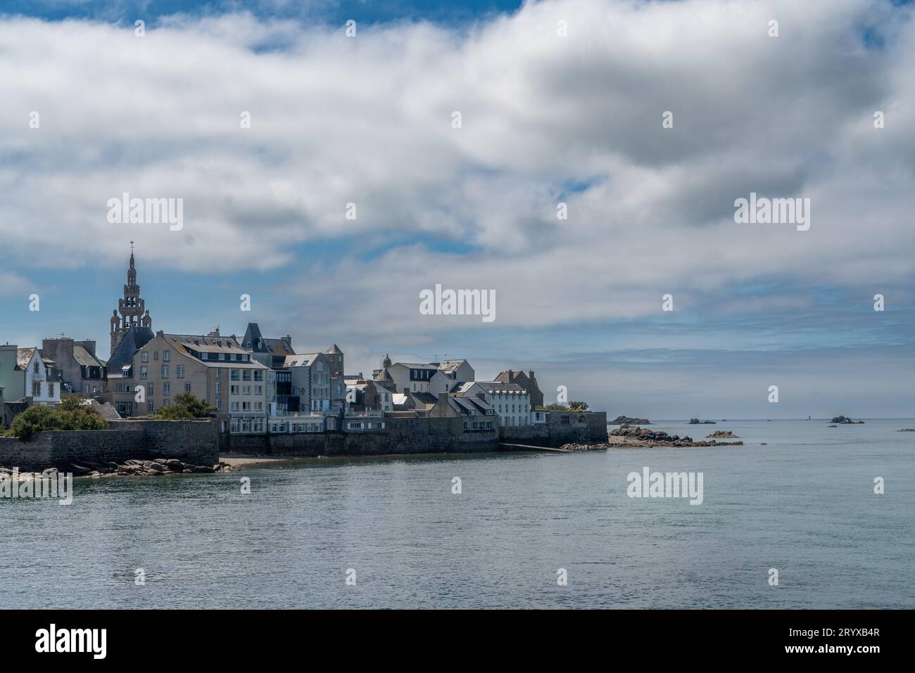 View of the old town of Roscoff, Brittany Stock Photo - Alamy