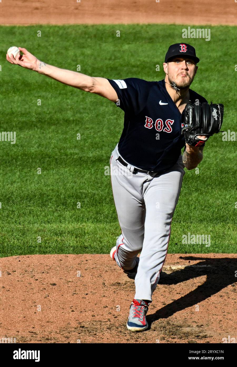 BALTIMORE, MD - October 01: Boston Red Sox starting pitcher Tanner ...