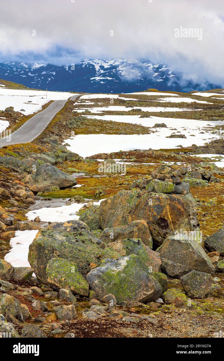 Horizon distant wilderness ice hi-res stock photography and images - Alamy