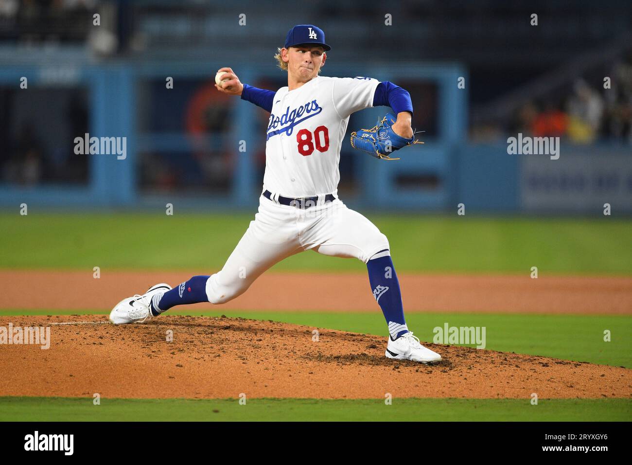 LOS ANGELES, CA - SEPTEMBER 21: Los Angeles Dodgers pitcher Emmet ...
