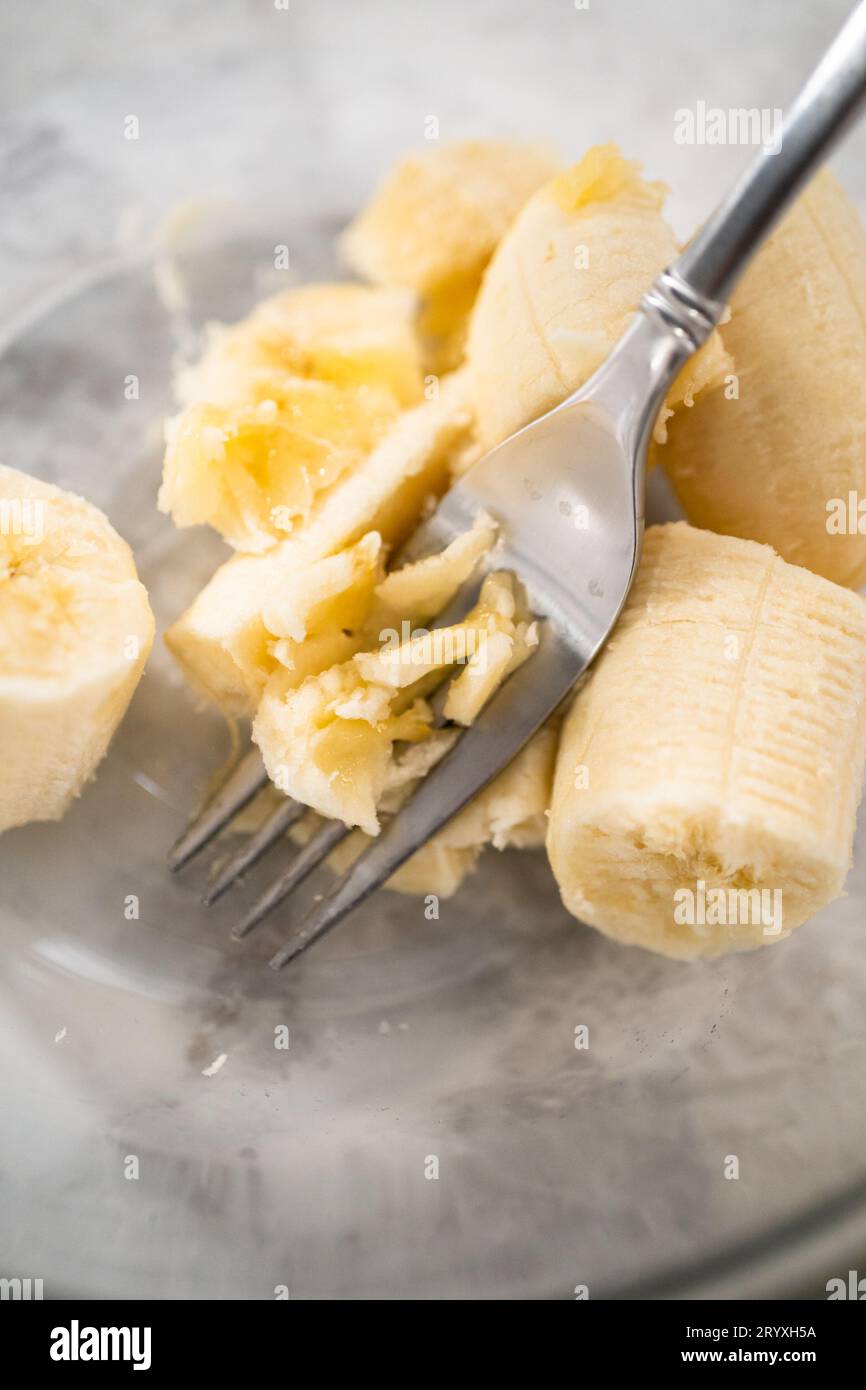 Bananas banana organic fruits hi-res stock photography and images - Alamy