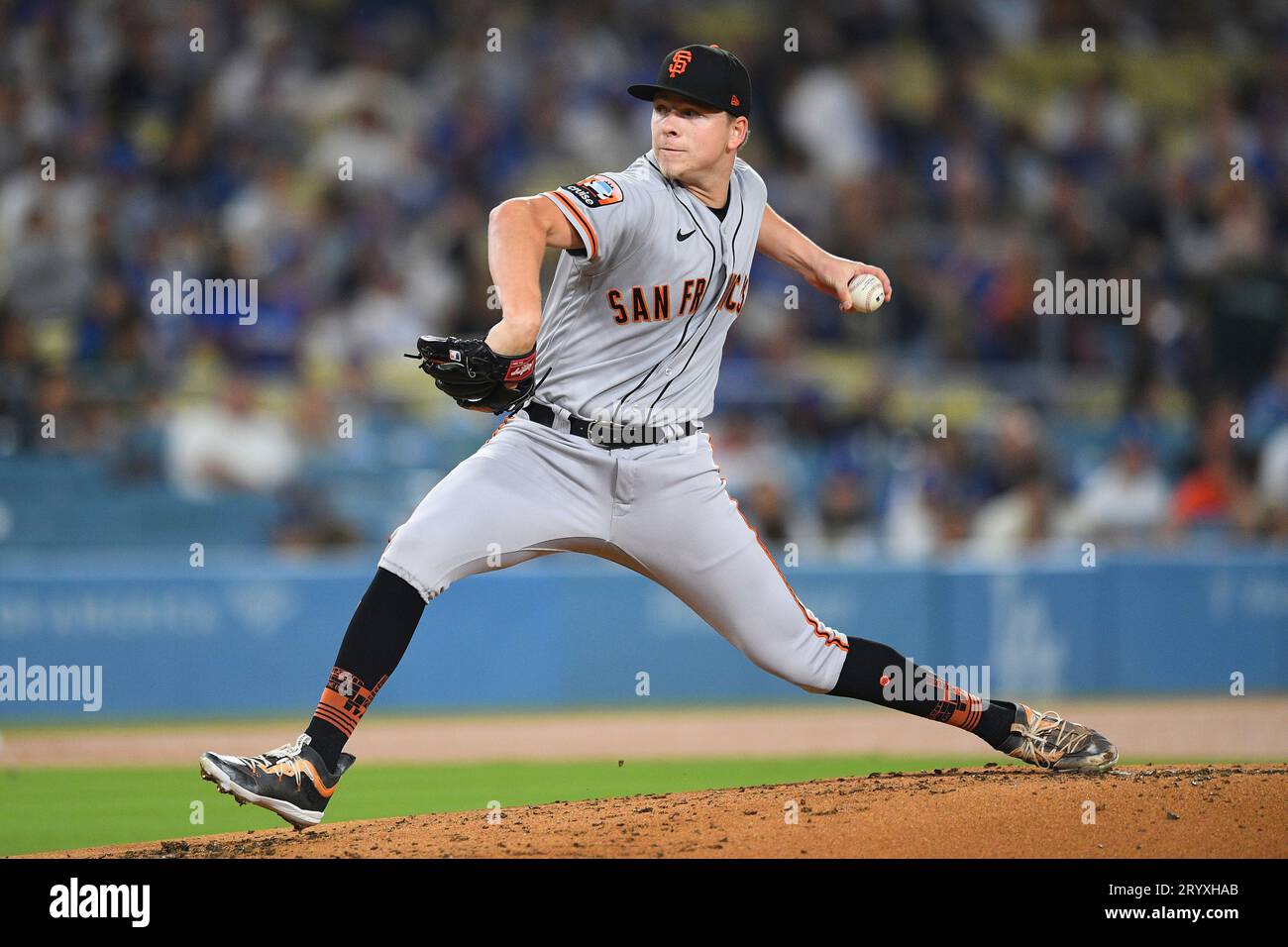 LOS ANGELES, CA - SEPTEMBER 21: San Francisco Giants pitcher Kyle ...
