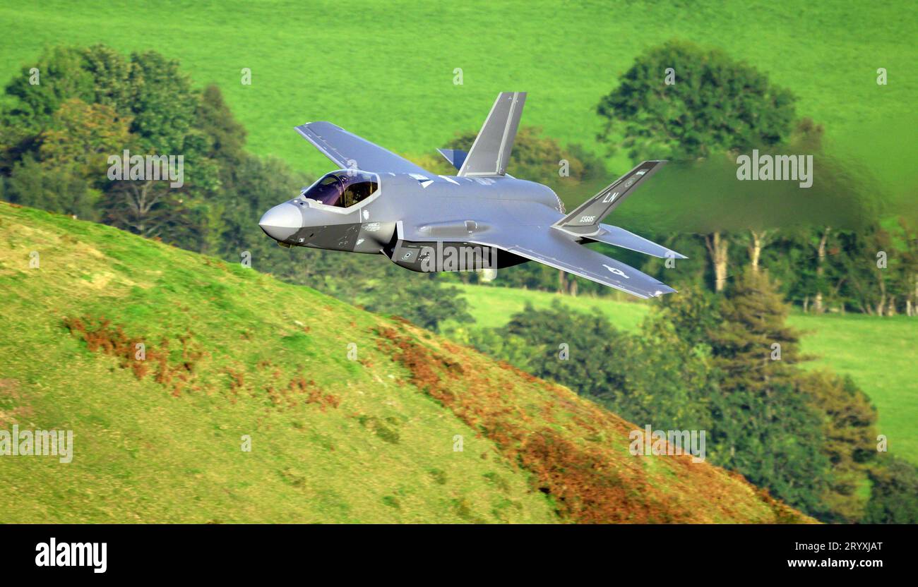 USAF F-35A Lightning II from RAF Lakenheath 48th Fighter Wing at RAF ...