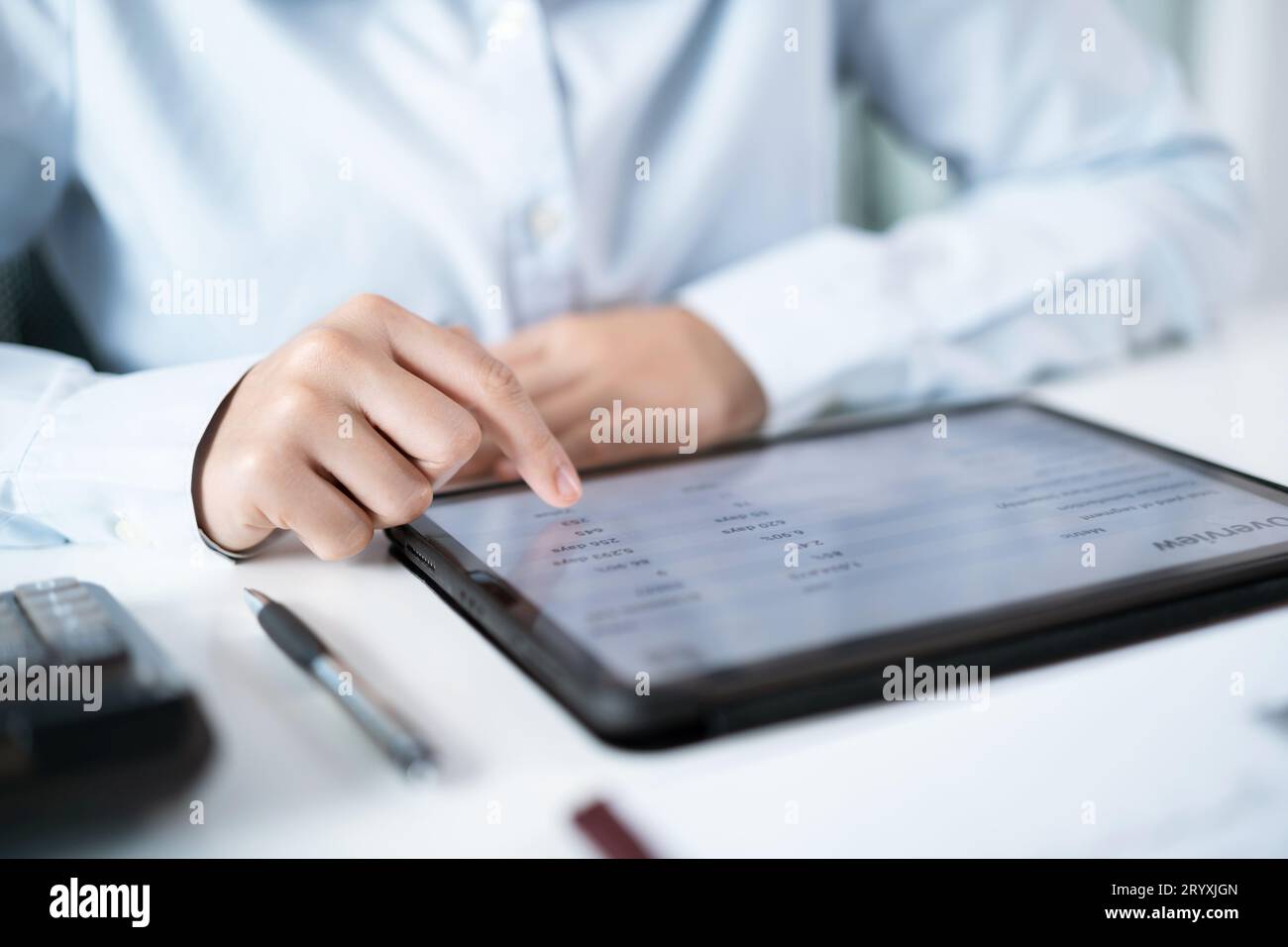 Business woman hand presses on screen digital tablet Online Digital ...