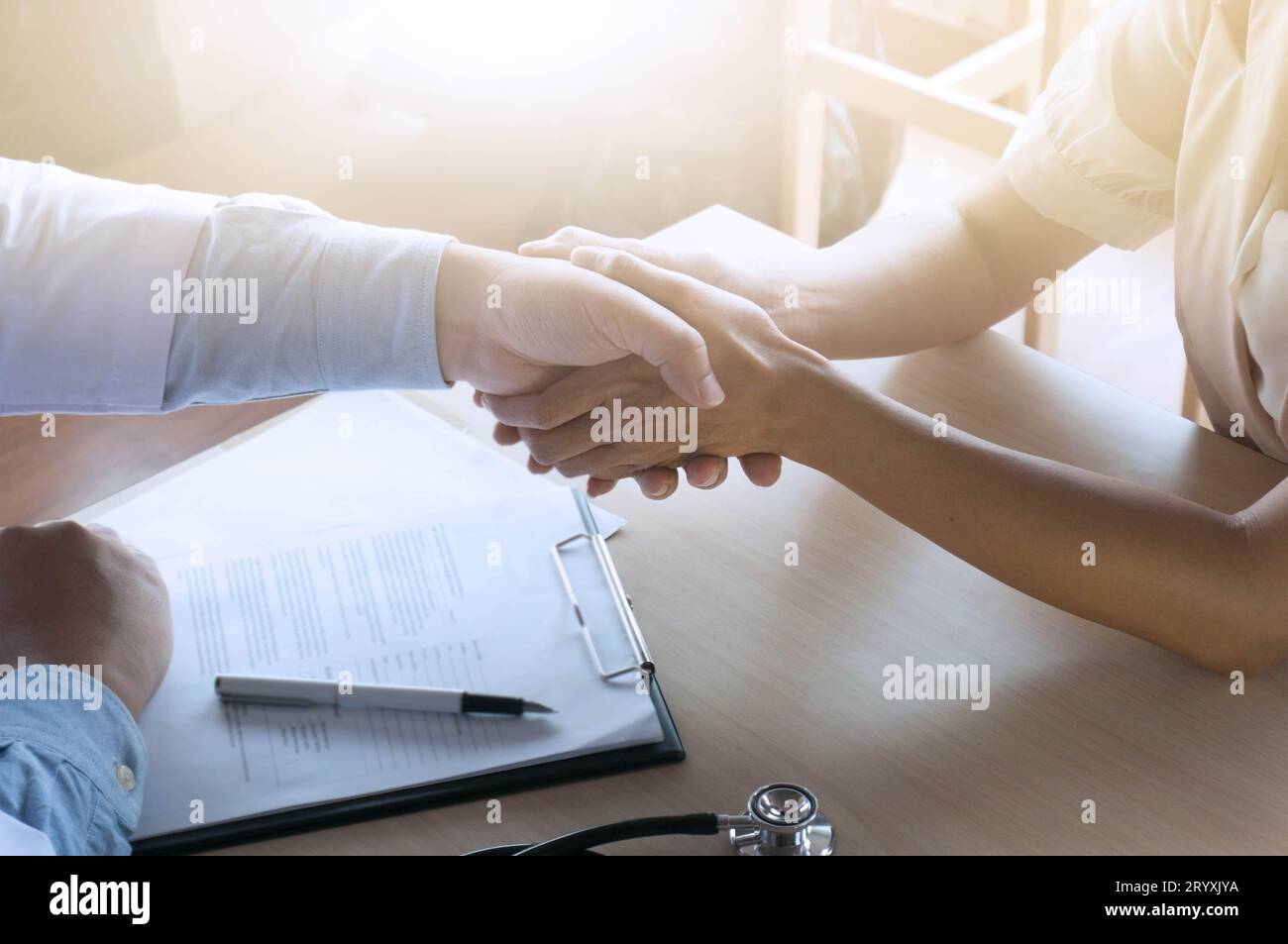 Professional healthcare uniform hi-res stock photography and images - Alamy